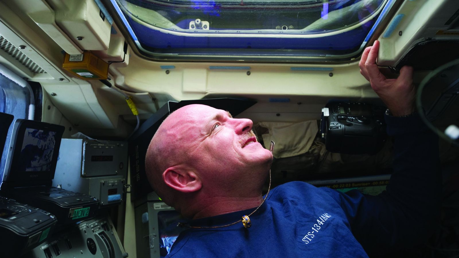 From Mariner to Astronaut - An Interview with Captain Mark Kelly, USN ...