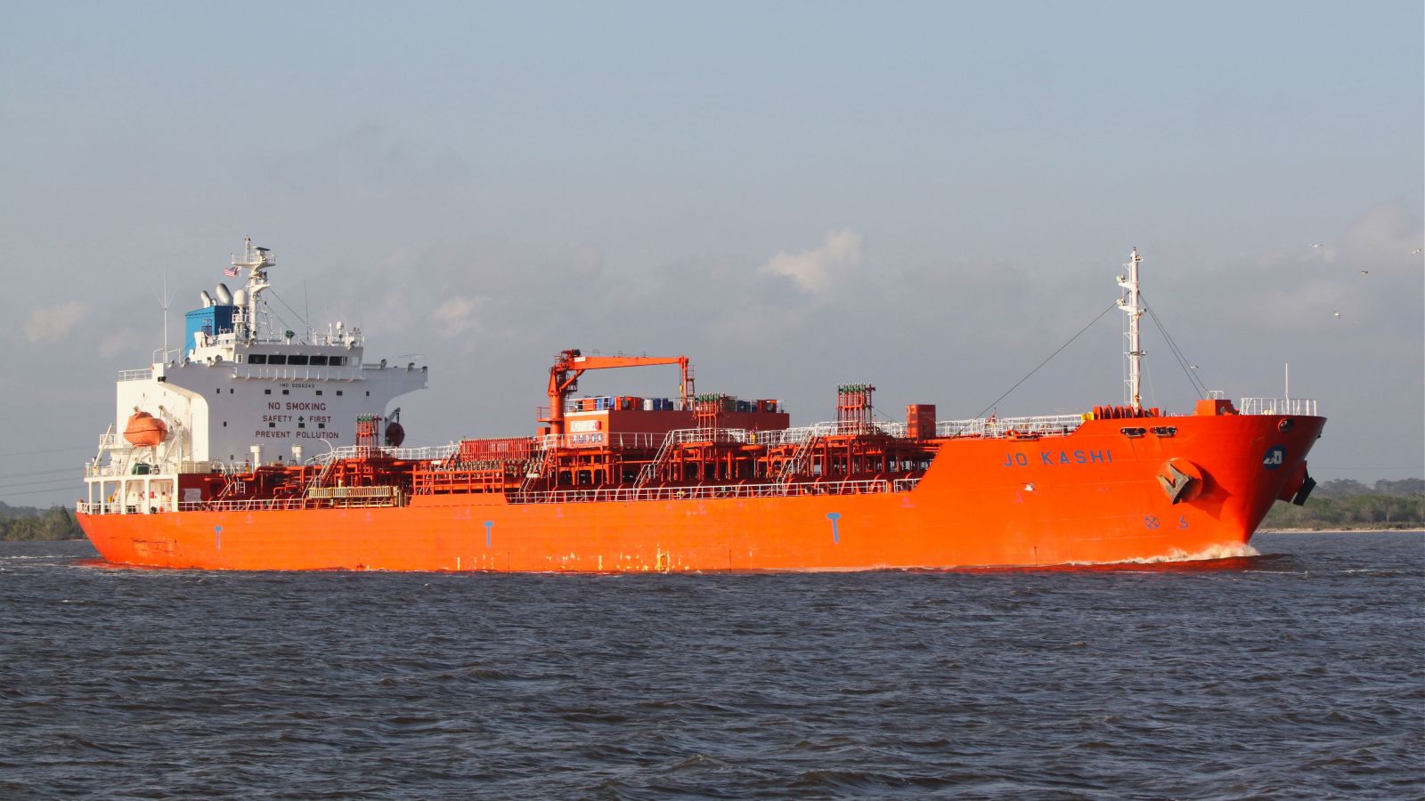 Stolt-Nielsen Buys Jo Tanker's Chemical Tankers