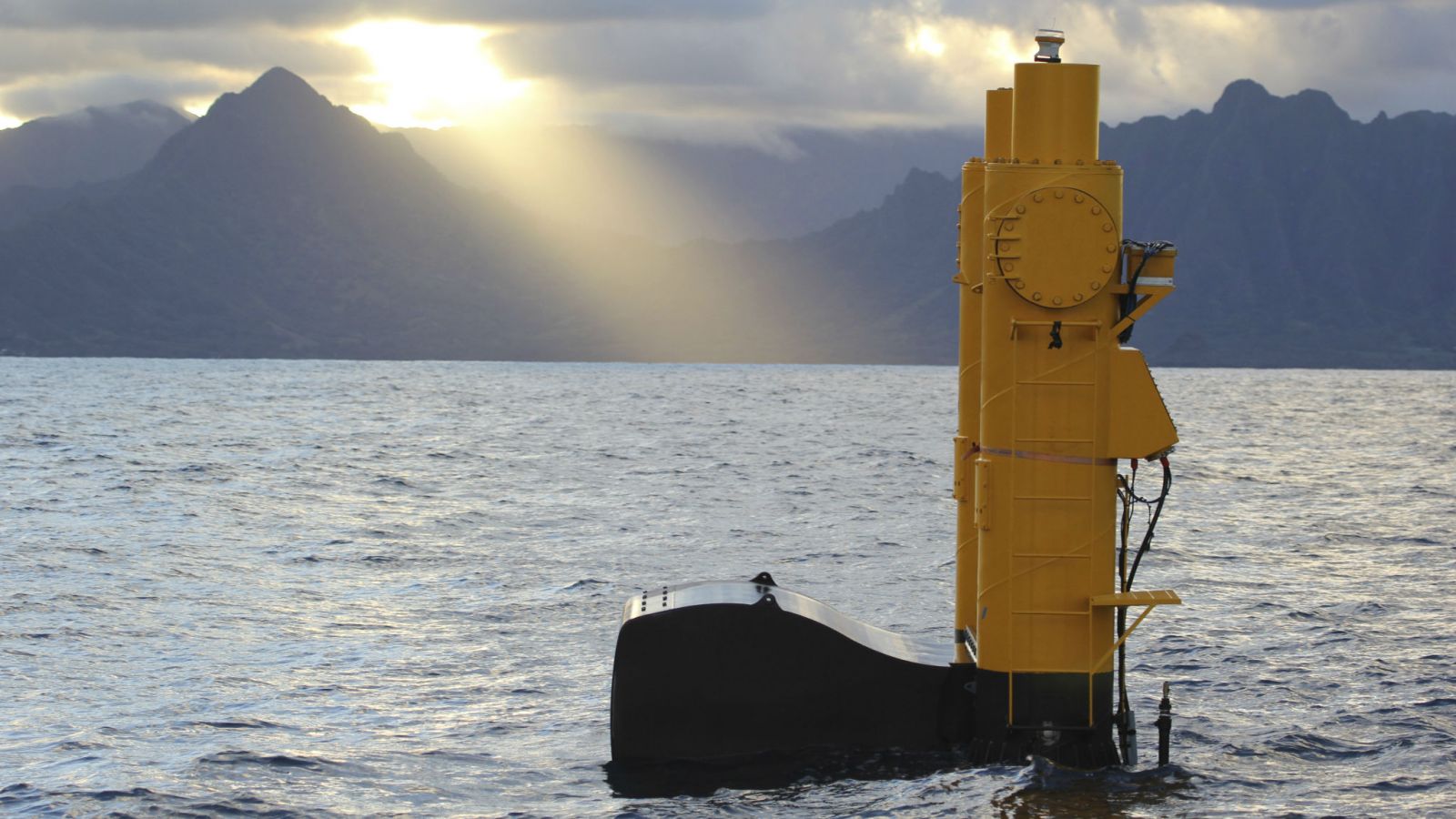 Wave Energy Device Deployed in Hawaii