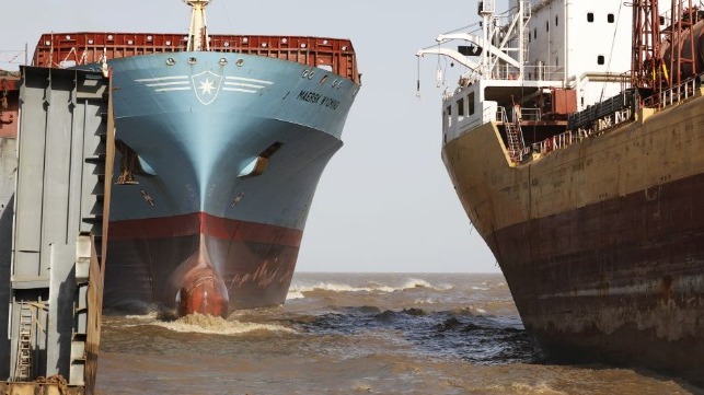 Danish Regulators Examine Maersk's Shipbreaking History
