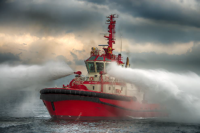 Sanmar Delivers Tailored Fire Fighting Tug